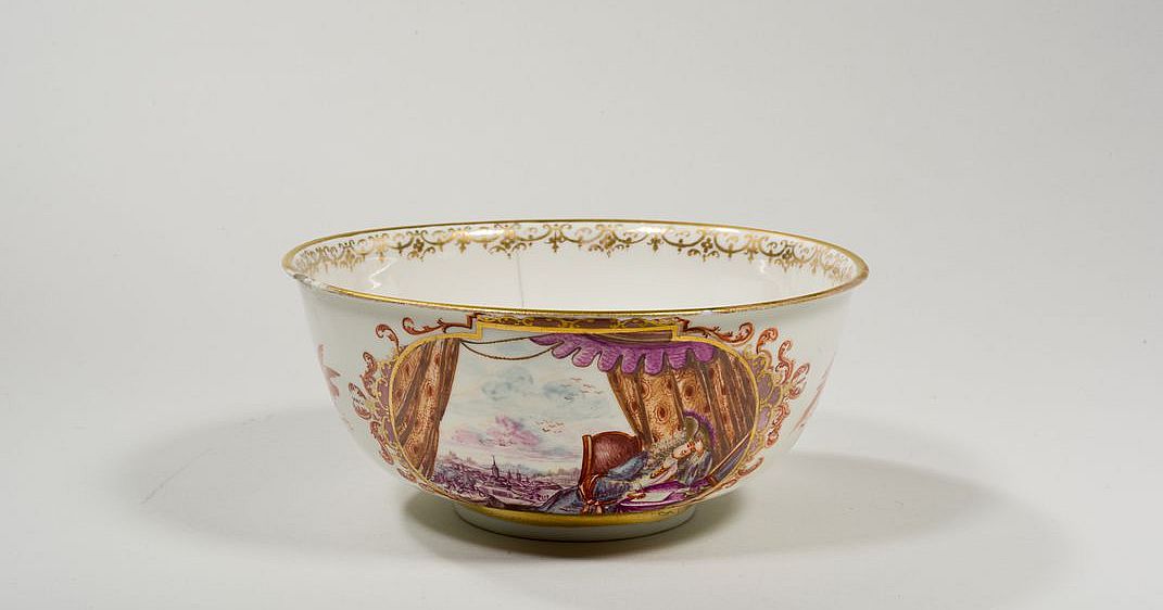 Kumme mit Offizier und Dame - Bayerisches Nationalmuseum