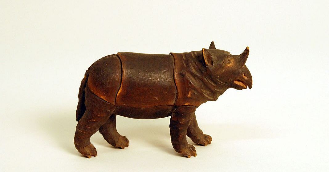Tierfigur: Rhinozeros - Bayerisches Nationalmuseum