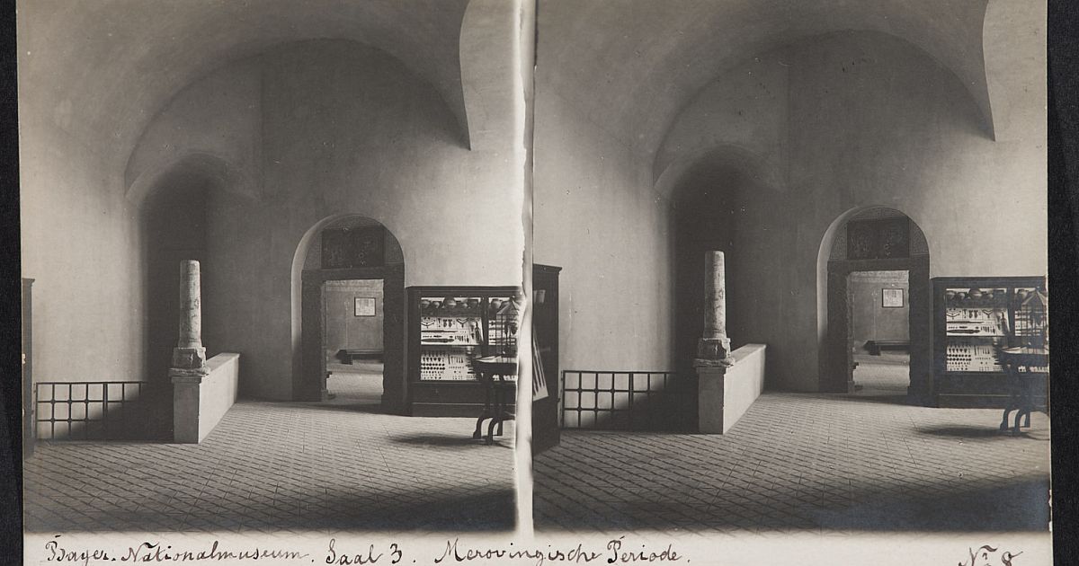 Stereoskopie: Saal 3 des Bayerischen Nationalmuseums - Bayerisches Nationalmuseum
