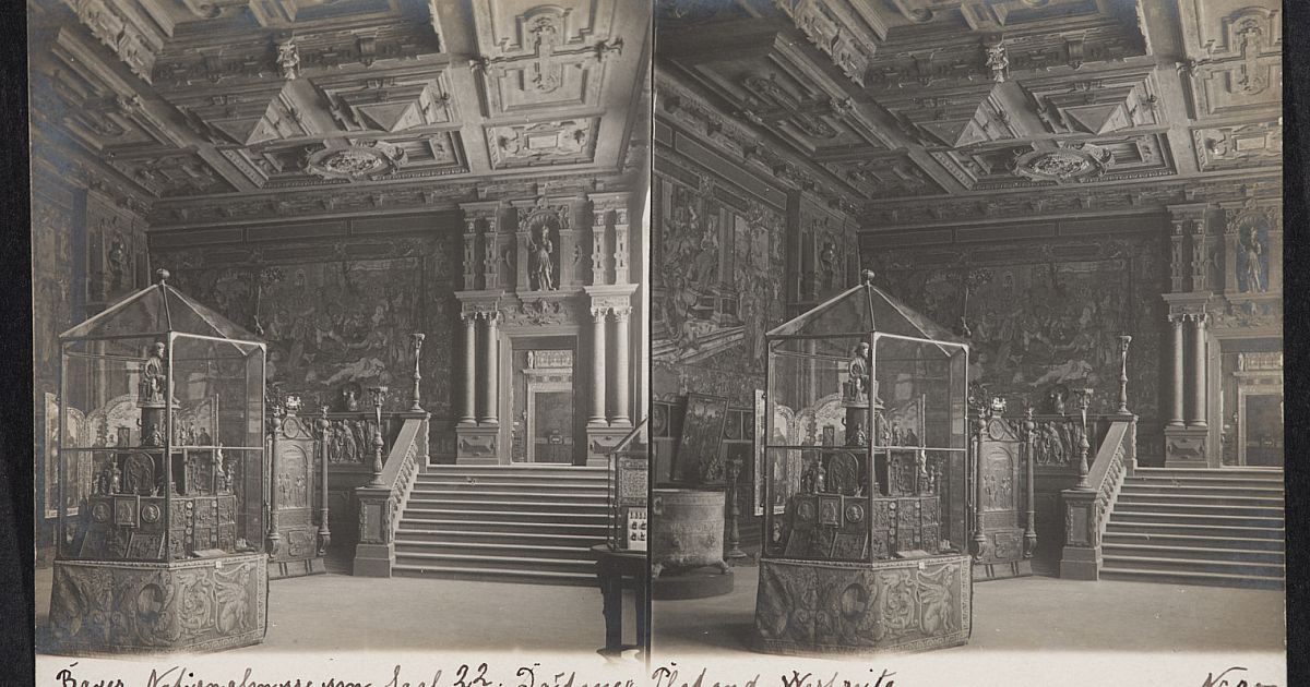 Stereoskopie: Saal 22 des Bayerischen Nationalmuseums - Bayerisches Nationalmuseum
