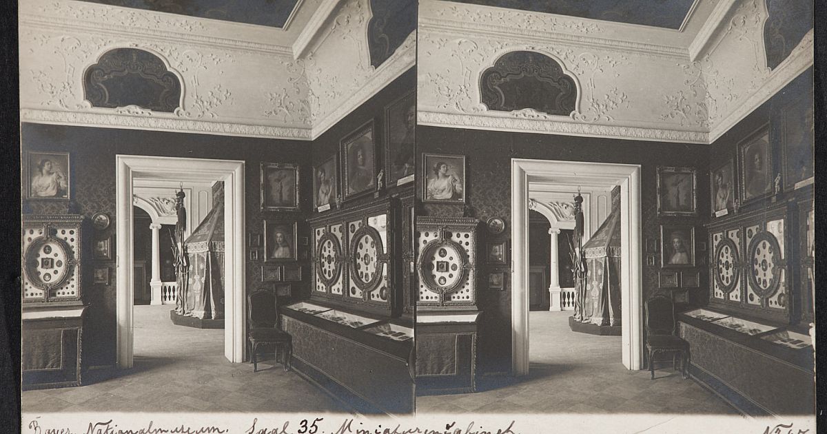 Stereoskopie: Saal 35 des Bayerischen Nationalmuseums - Bayerisches Nationalmuseum