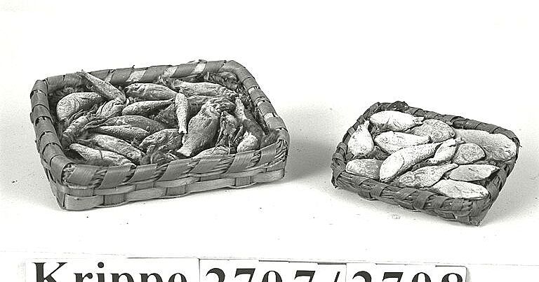 Krippenzubehör: Korb gefüllt mit Frutti di Mare - Bayerisches ...