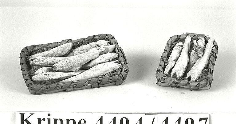 Krippenzubehör: Kleinerer Korb mit Fischen - Bayerisches Nationalmuseum