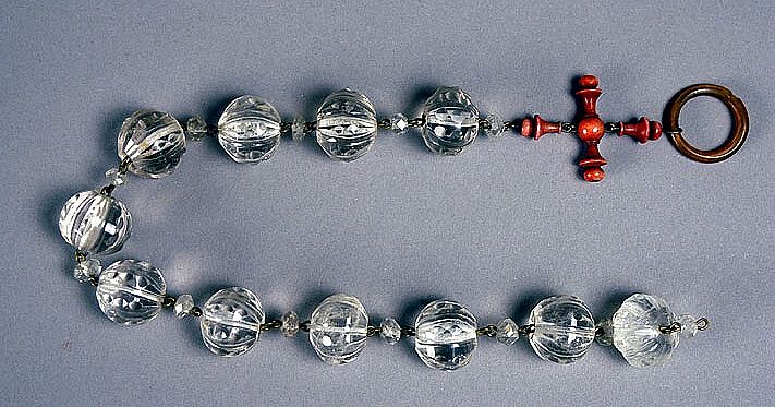Rosenkranz (Paternoster) mit Kristallkugeln - Bayerisches Nationalmuseum