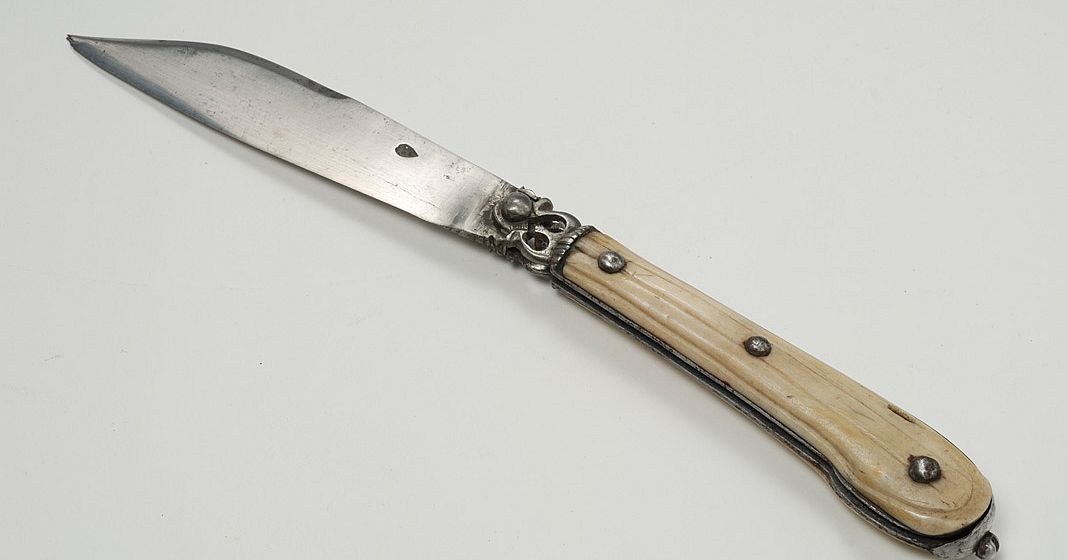 Messer mit Griff aus Elfenbein - Bayerisches Nationalmuseum