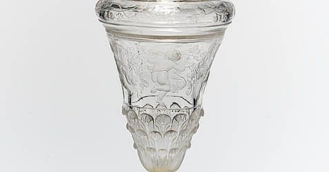 Deckelpokal mit hohlem Glockenfuß - Bayerisches Nationalmuseum