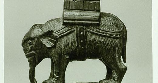 Schachfigur (dunkel): Turm - Bayerisches Nationalmuseum